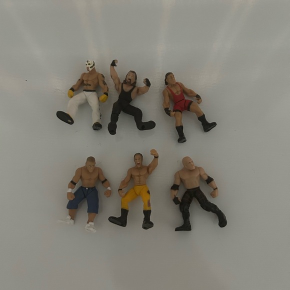 WWE | Toys | Wwe Mini Figures | Poshmark